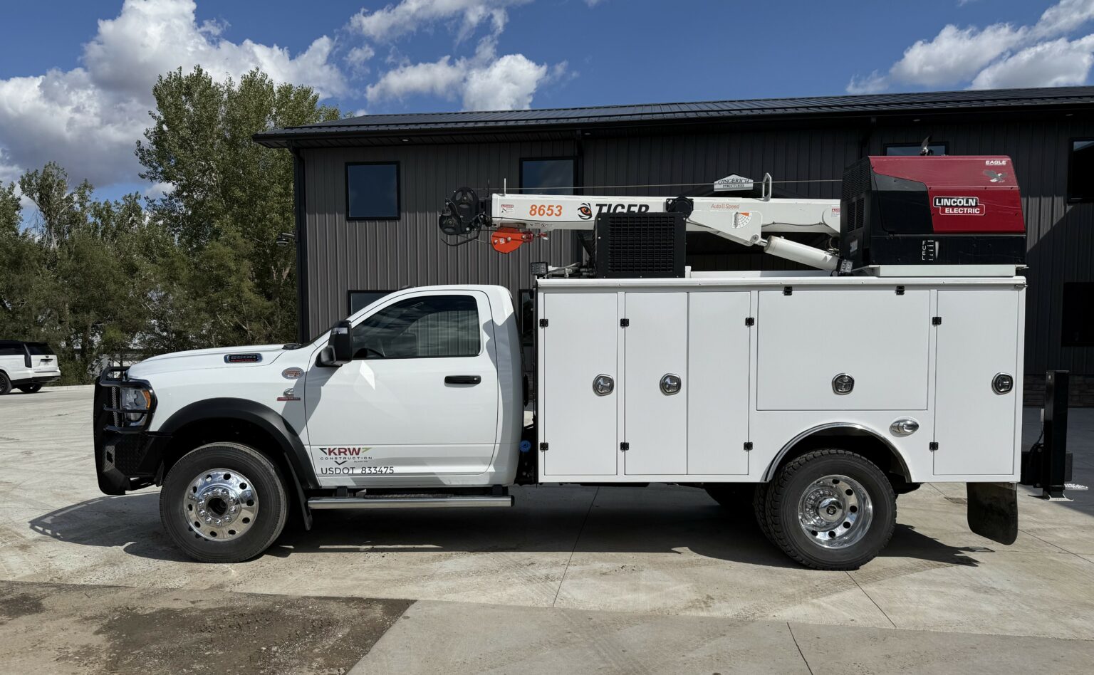 Upfitting Solutions – Total Truck & Machine